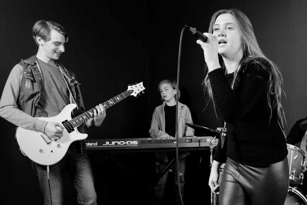 School of Rock | Spring Break Camp - 90s Rock