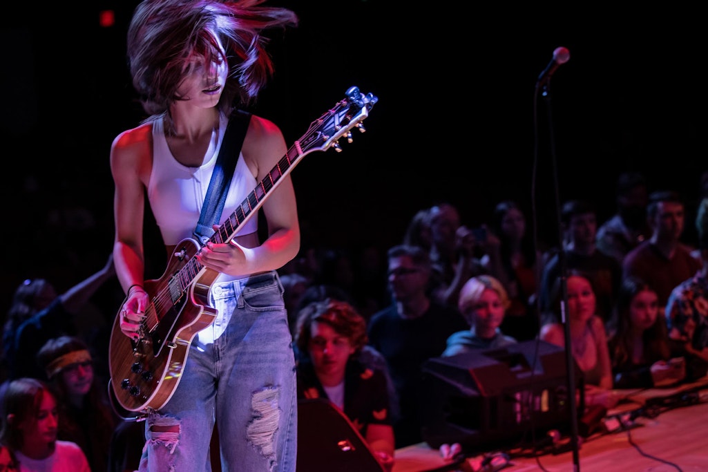 The Beginner’s Guide to Stage Performing | School of Rock